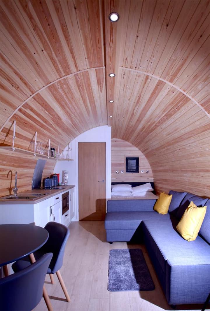 Shays Farm Glamping - Mr Badger - Northwich