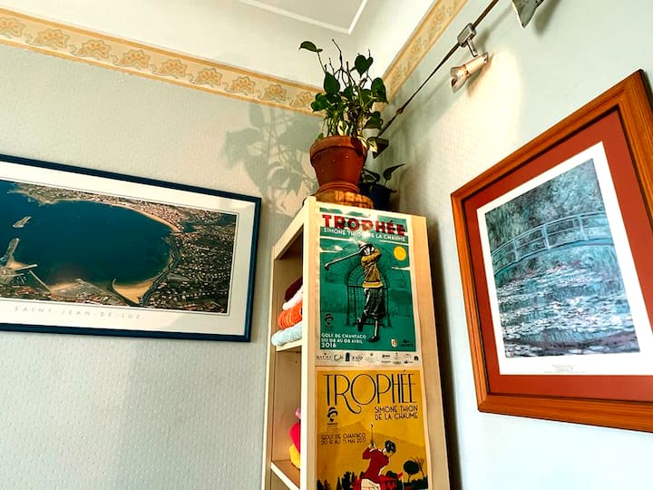 T2 Bord Mer Sur Ancien Hôtel Chic. Samedi à Samedi - San Juan de Luz