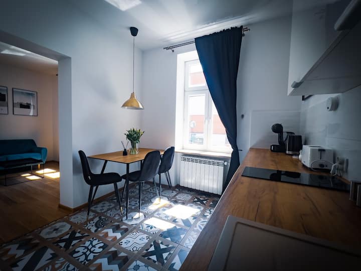 Nalu Luxury Black&white Apartment 8 - Katowice