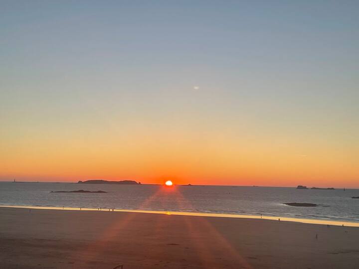 Superbe Appartement Bord De Mer - ibis budget Saint Malo Centre