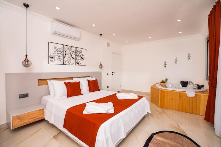 Jakuzili Lüks Apart 3 - Ova