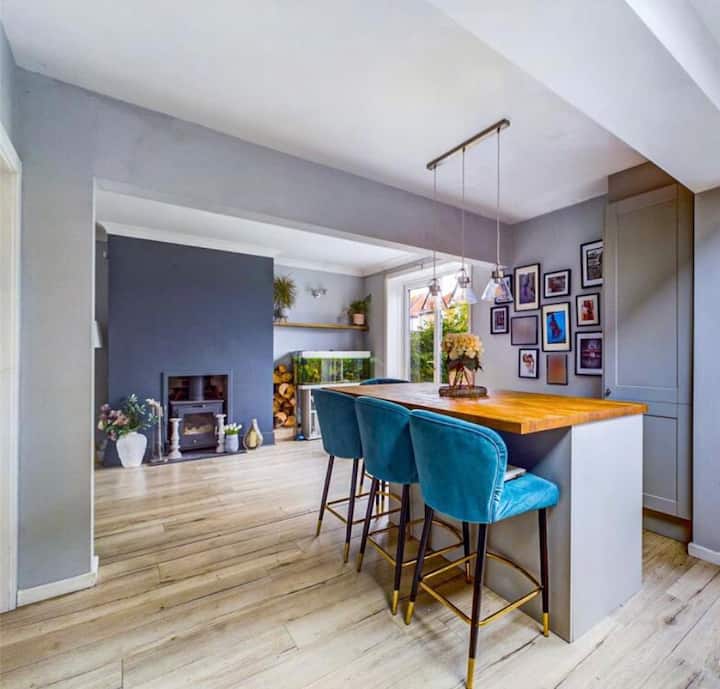 Superb House Walking Distance To Beach & Town - Bournemouth