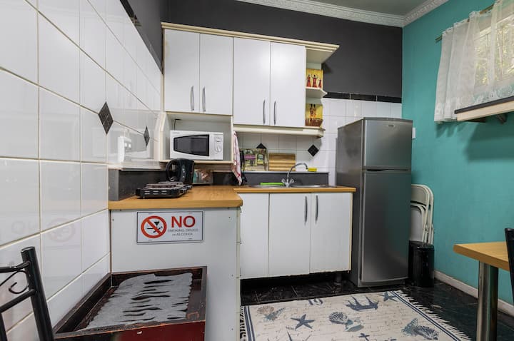 Pool Cottage - Queensburgh
