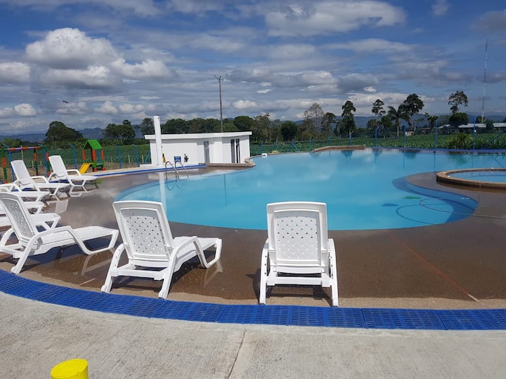 Apartamento Cerca Parque Del Cafe Quindío 101 - Montenegro, Colombia