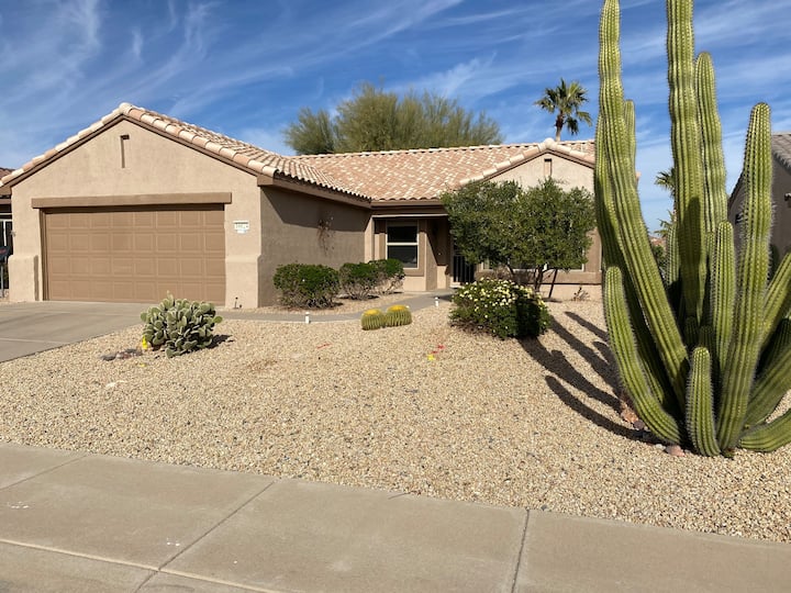 Remodeled Home In 55+ Scg Golfing Community - Surprise, AZ