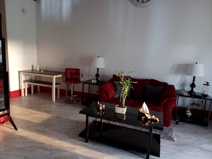 A Private Studio Just For You - Lake Charles, LA