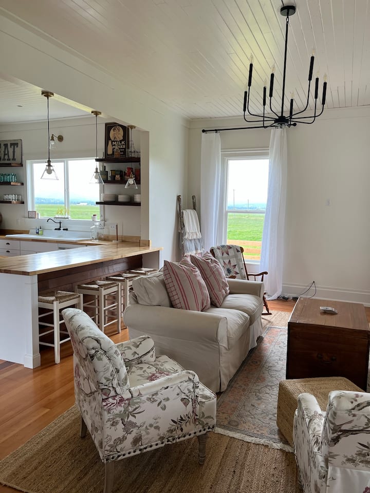 Farmhouse At Grizzly Bluff Dairy - Ferndale, CA