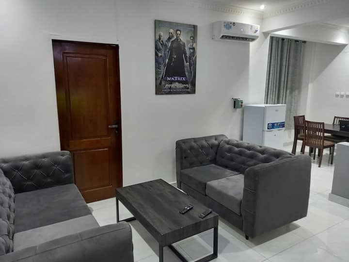 Nid Douillet @ Kinsuka, Zabibu River House - Kinshasa