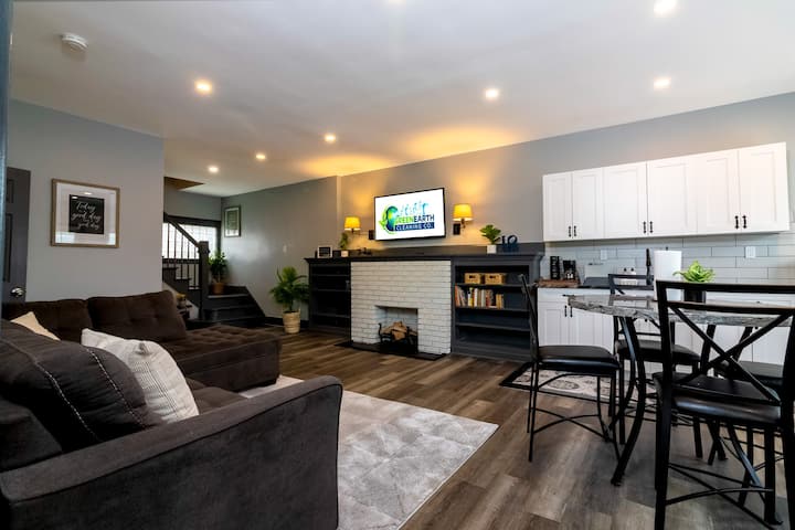 The Green Ashland-4br,2bth Minutes From The Falls - Niagara Falls, NY