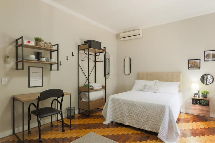 Quarto Privativo 576 -Petrópolis - Porto Alegre