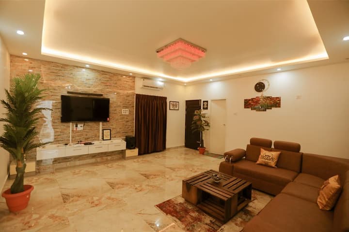 Luxurious Villa -In Madurai - Madurai