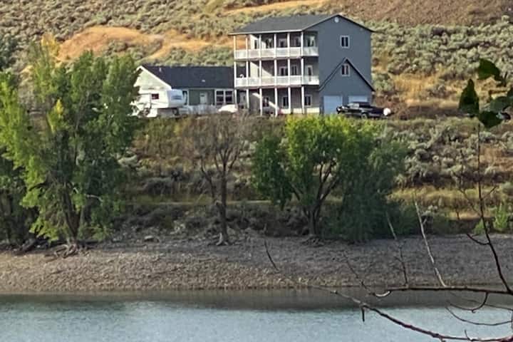 Lake House, Beach, 4 Kayak, 1 K, 3 Q, 2 Full Beds - Preston, ID