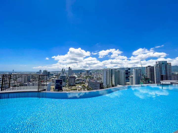 New Tropical Luxe Studio W/ Rooftop Pool In Ayala - Cebu City
