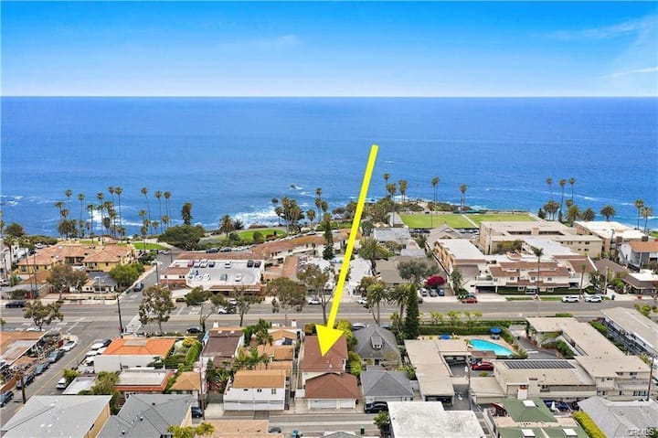 Studio Apartment By The Beach - Laguna Beach, CA