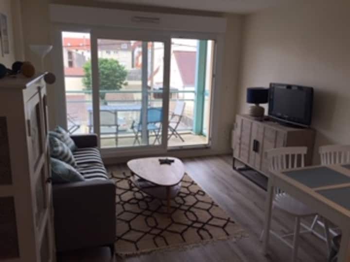 Apt à 100m De La Plage Avec Balcon Et Parking - Stella Plage