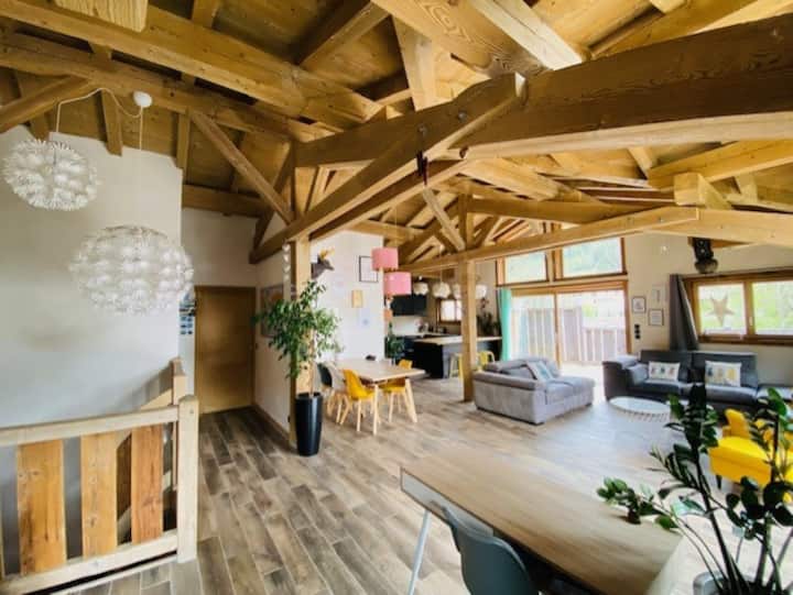 Chalet Entier Vue Mont Blanc + Jardin Privé - Chamonix