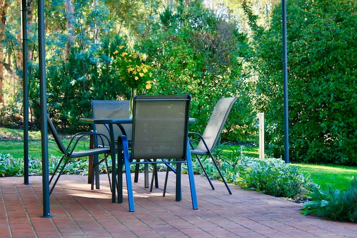 Serena Cottages 1 - Your Beechworth Getaway - Beechworth