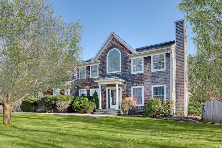 Sag Harbor Gem - Sag Harbor, NY