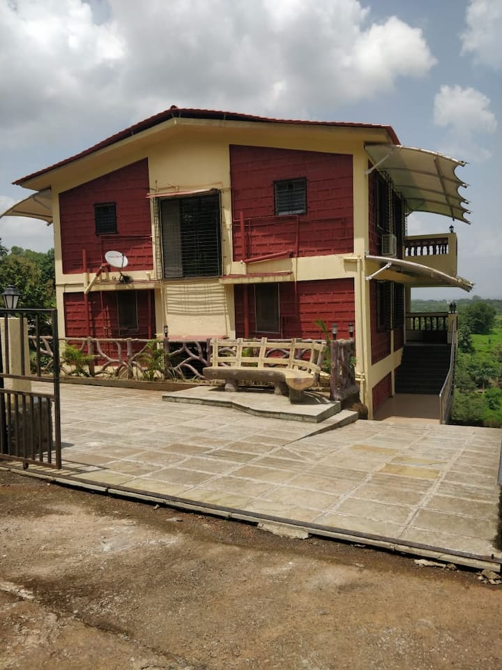 4bhk Home Amidst Nature - Karjat