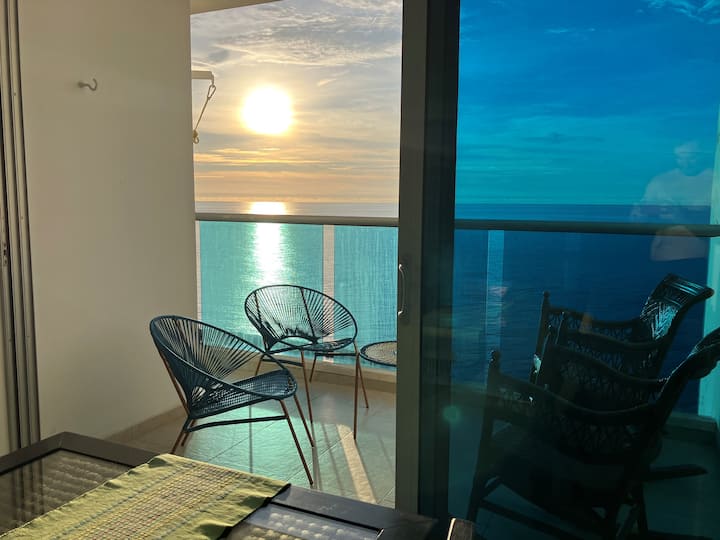 Enjoy This Sunset Every Day Of Your Stay! - Cartagena, Colombia