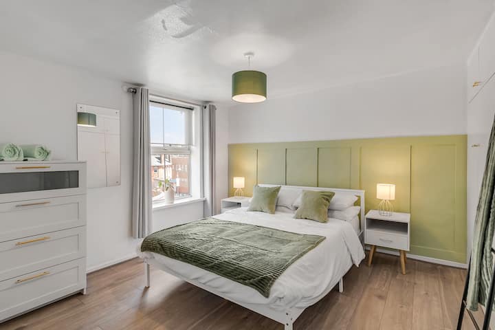 3 Bedroom City House With Cinema Room And Parking - Riverside - Norwich