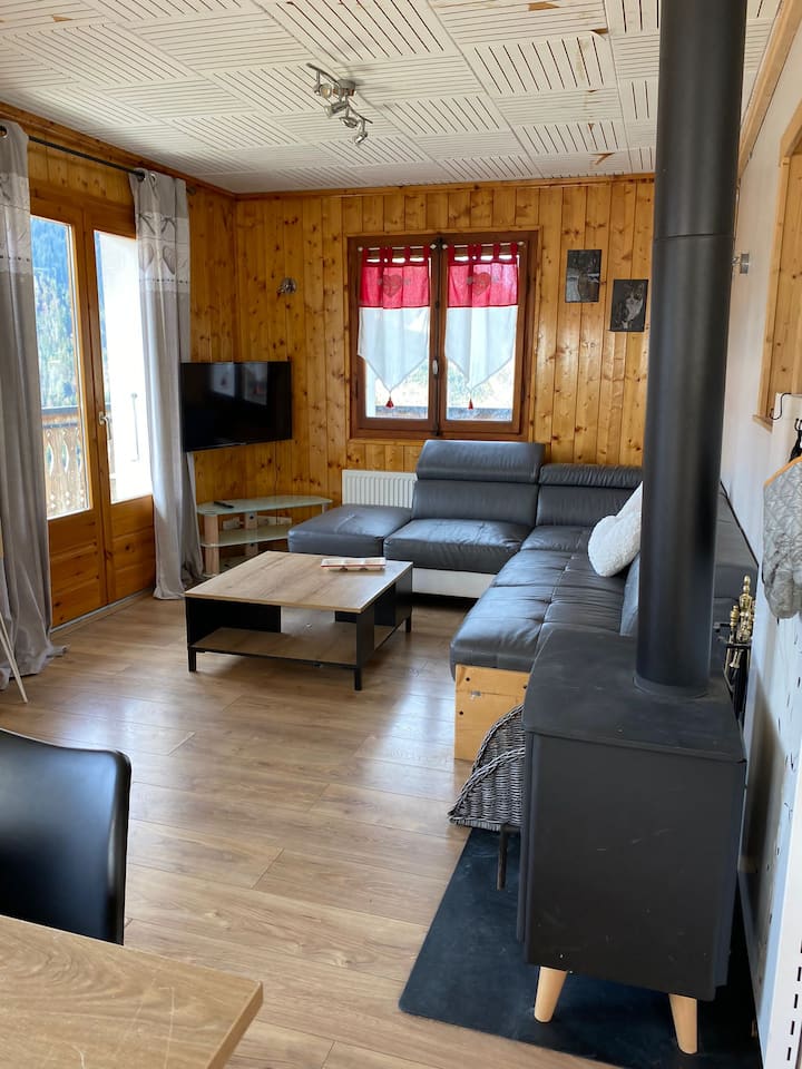 Joli Petit Chalet Au Calme - Châtel
