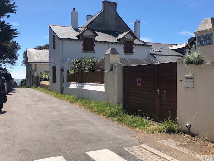 Maison De La Plage Saint Michel. Batz Sur Mer - Le Croisic