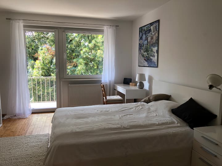 Ruhiges, Zentral Gelegenes Apartment In Darmstadt - Griesheim