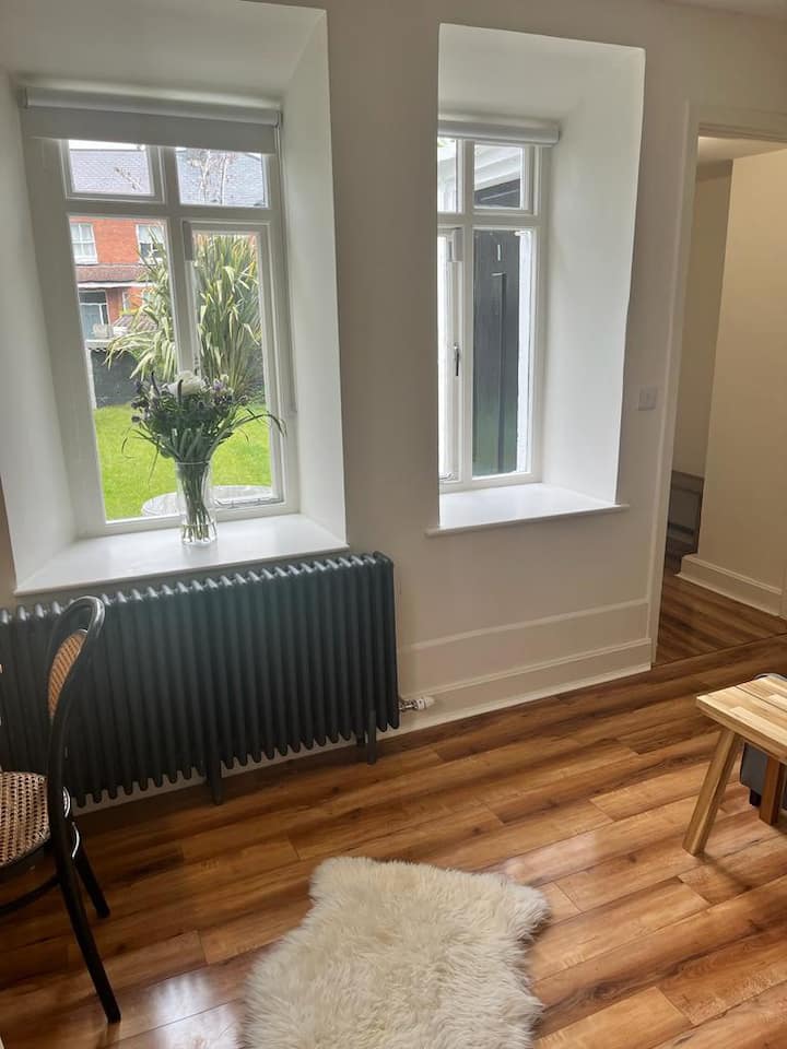 Luxury Garden Studio By The Sea - Dún Laoghaire