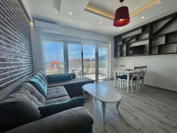 Bucanero 3-comfort One Bedroom Apartment - Budva