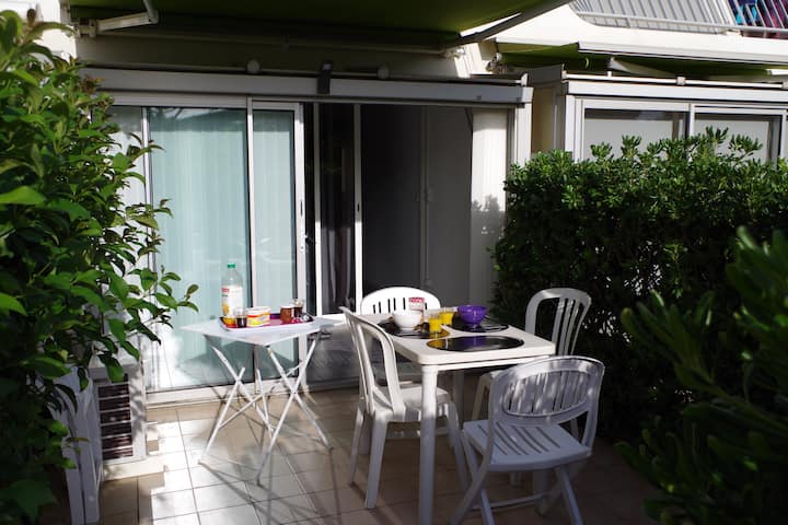 Appartement Avec Terrasse - La Grande-Motte