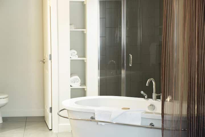 Mountain Spirit | 1 Bedroom Unit | Pool And Wifi! - Kimberley