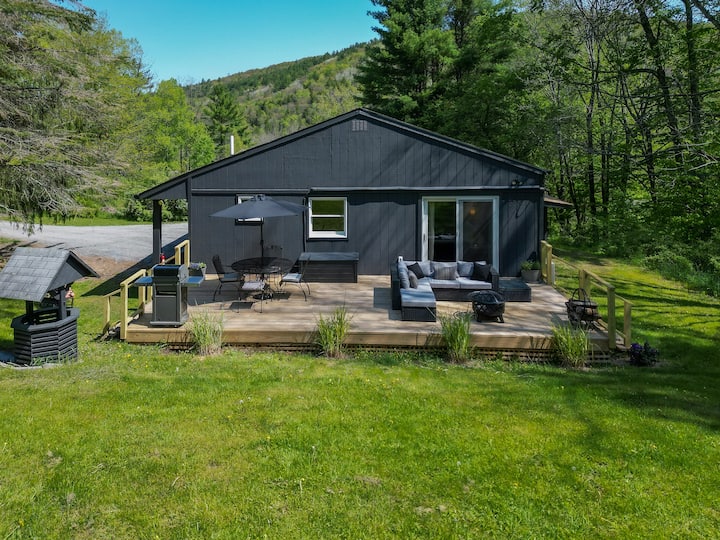 Serenity Cabin Catskills Getaway - Margaretville, NY