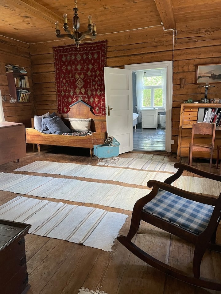 Perinteinen Hirsitalo, Sauna Ja Kesäkeittiö - Urjala