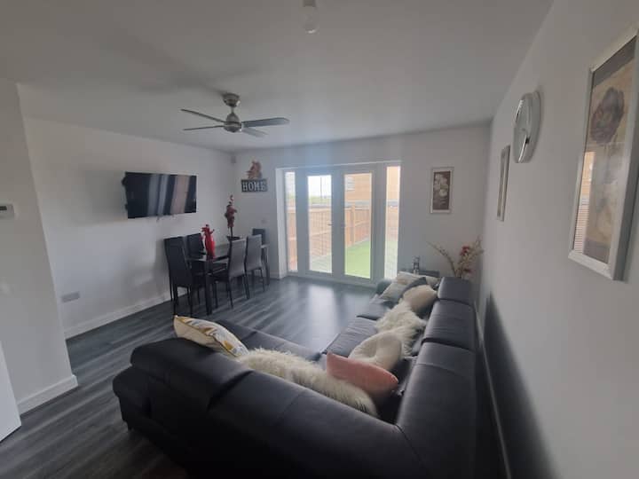 Pleasant And Enjoyable Home At 2,sr5 5dq - Sunderland