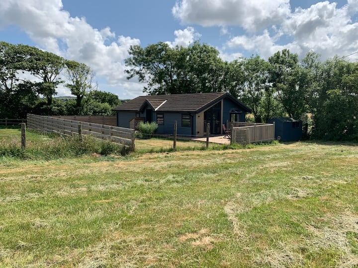 Farm Views, Near Beach & Woods - Portreath