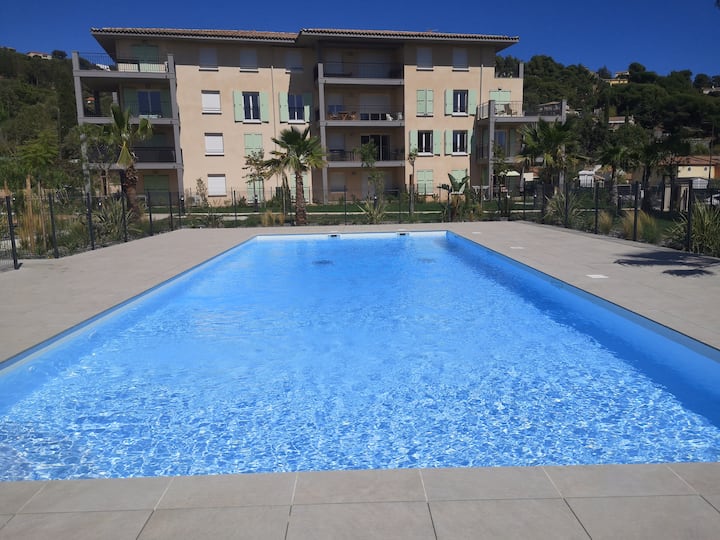 Appartement T3 Avec Terrasse - Bormes-les-Mimosas