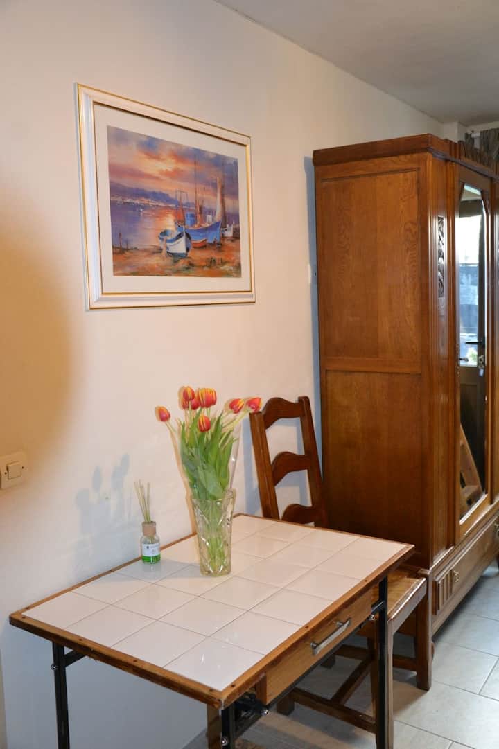 Chambre Dans Une Maison Paisible - Meaux