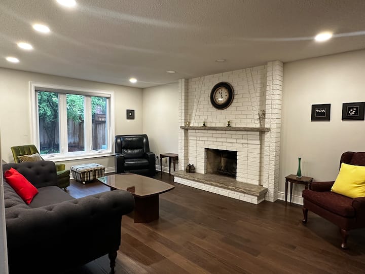3 Bedroom 2 Story House In Richmondhill - 마크험