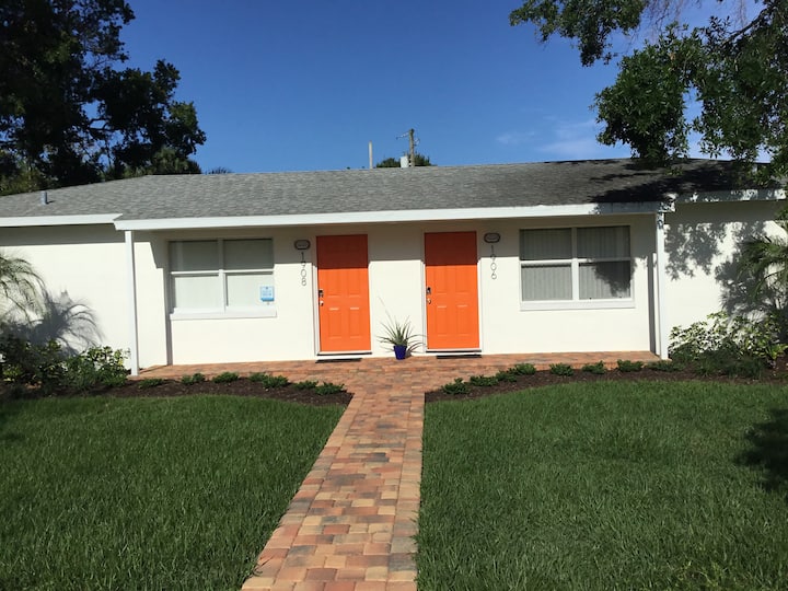 Duplex In Cultural Arts District - Vero Beach, FL
