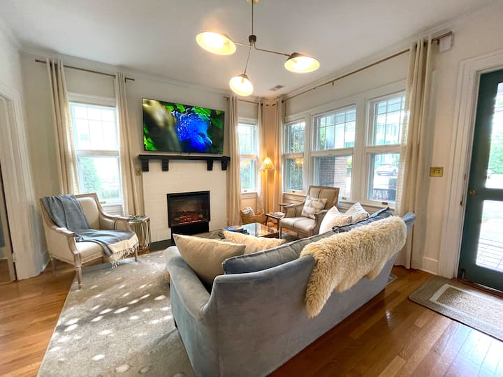 Crane On Dock Bungalow Stunning 3br 2ba + Parking - Wilmington, NC