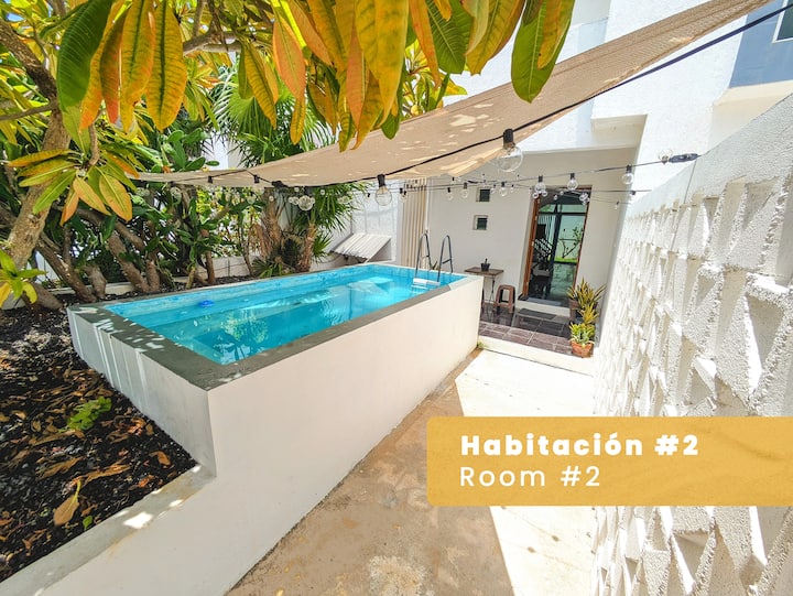 5min To Beach & Ferry, Room In Big House W/pool - Cancún