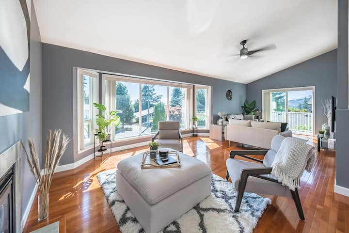 Luxe 5br 2ba Near Nrgh Hospital - Nanaimo
