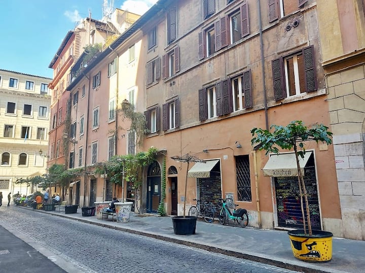 Frezza Business Office & Lounge - ローマ