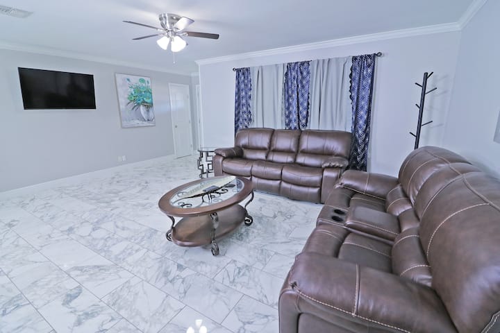 Forsythe 009(mid-town) -3br 4 Beds, 2040 Sq Ft - Monroe, LA