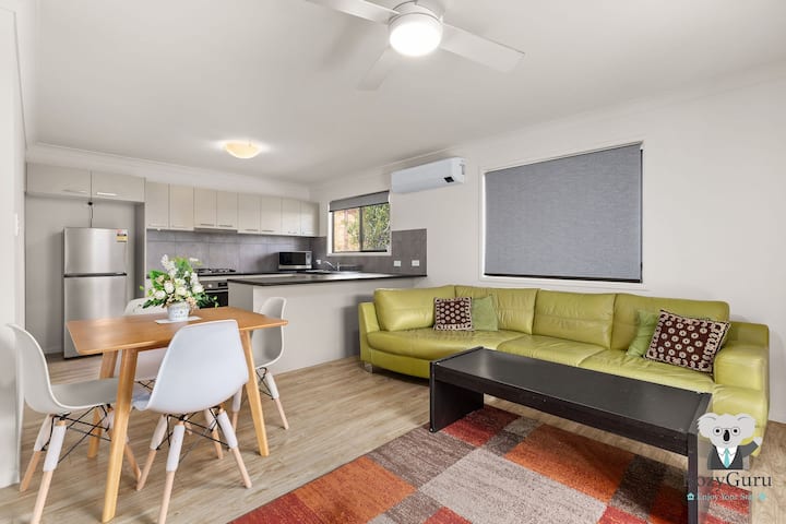 Kozyguru | Mt Gravatt East | 3 Bed Home - Brisbane