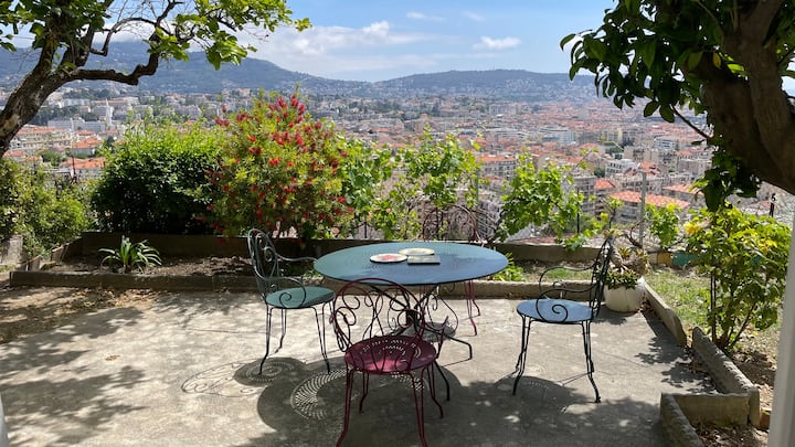 Jolie Maison Vue Mer Dans Nice ! - Nizza
