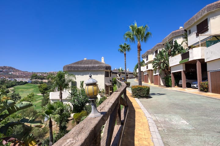 1-bed Apartment Near Beach - La Cala de Mijas