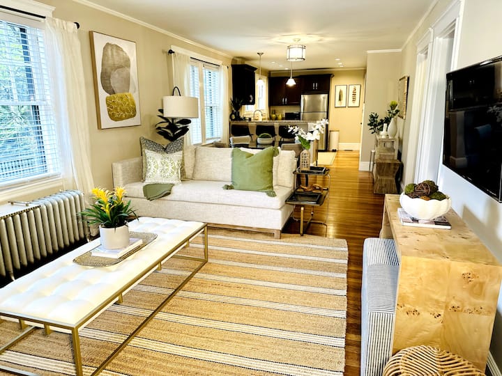 Cheerful, Open Concept, Apt. 2bd/1bath, 1st Floor - Newton, MA