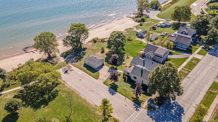 Beach House In Sheboygan Near Downtown - Sheboygan